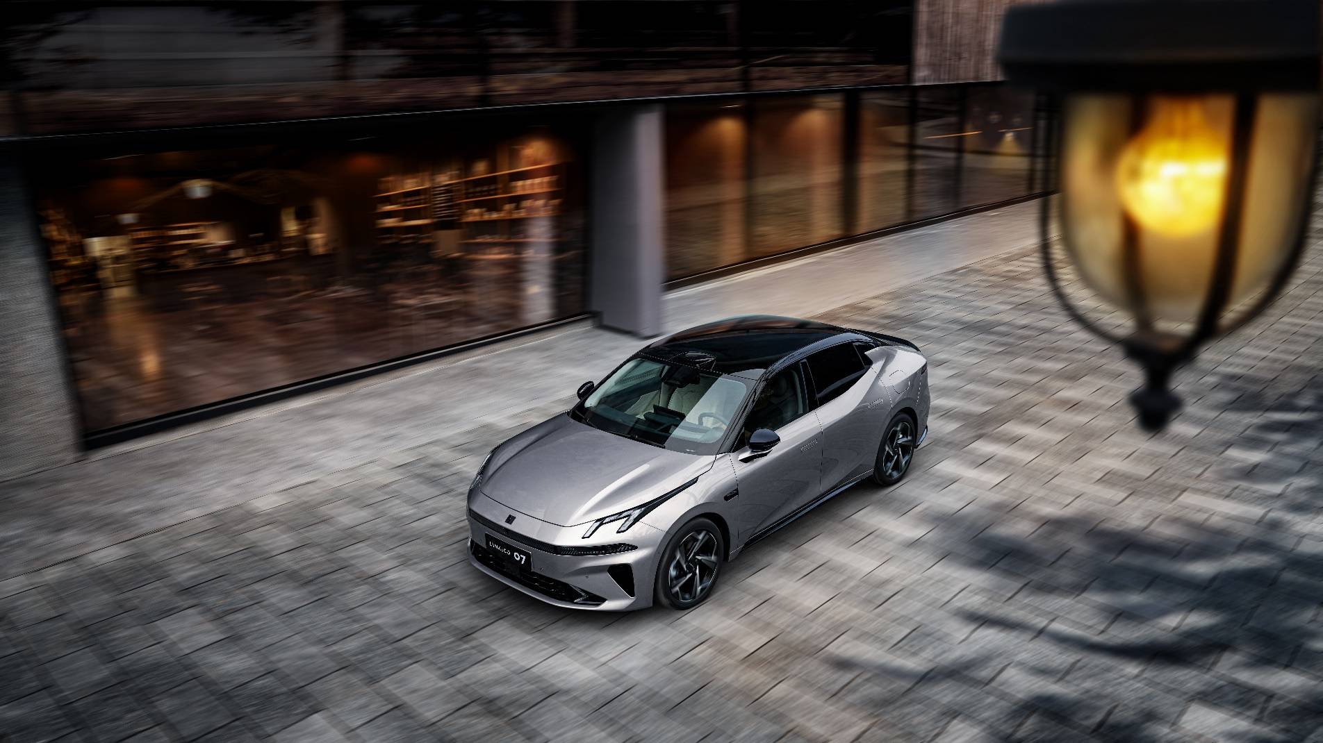 智混第一梯队再添猛将，全新领克07 EM-P配齐8295+Thor芯片+激光雷达_搜狐汽车_搜狐网