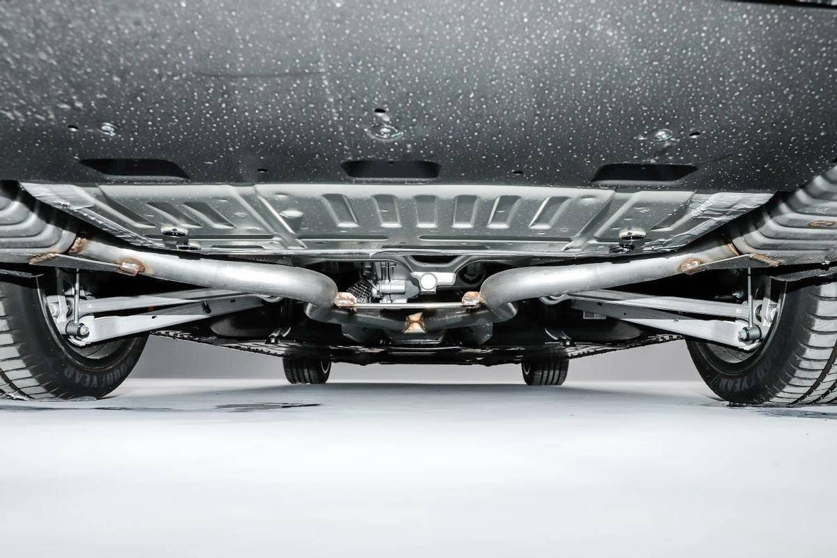 新款凯迪拉克CT6来袭，用上MRC4.0悬挂，门槛降到28万级_搜狐汽车_搜狐网