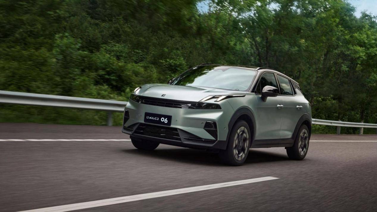 选首辆SUV要个性也要安全，10.06万起的领克06 Relive很契合_搜狐汽车_搜狐网