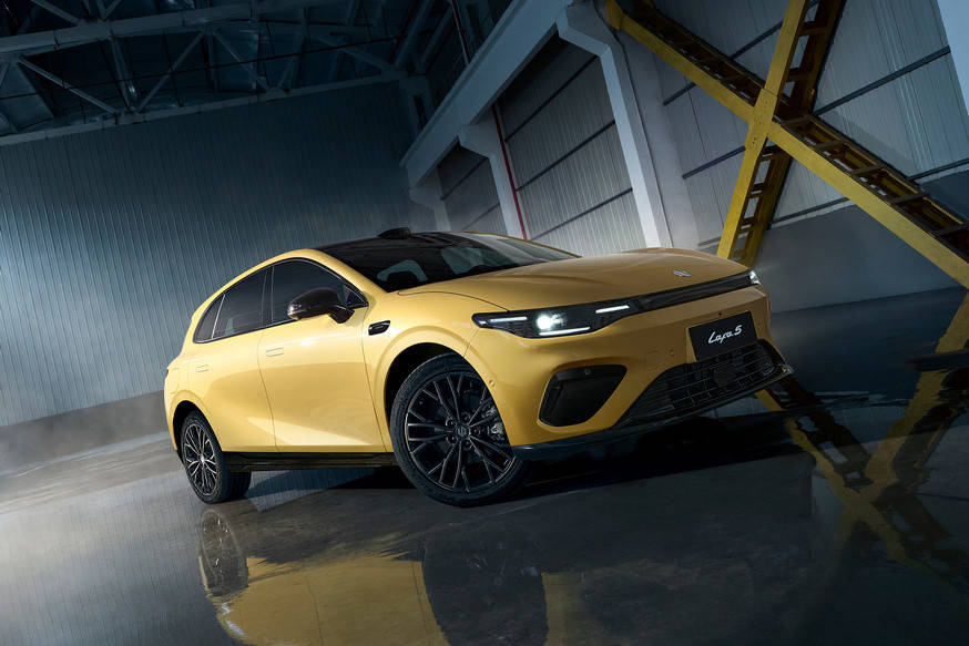 10.58万起！零跑Lafa 5开启预售，续航605km + 无框车门，2026年登陆欧洲_搜狐汽车_搜狐网