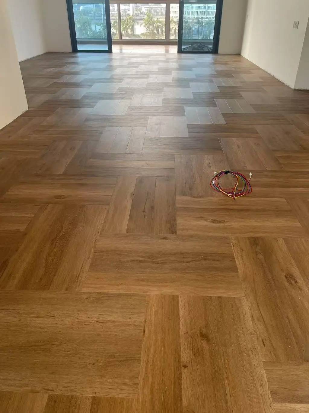 SPC地板安装是什么？其特点与优势有哪些？_搜狐汽车_搜狐网