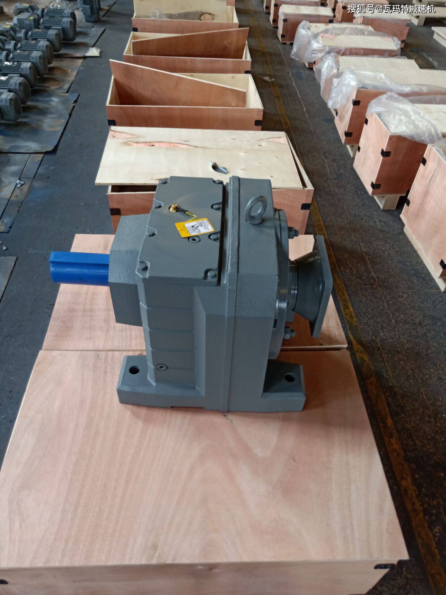 如何调整R147减速机的使用系数的内容_环境_润滑油_低温