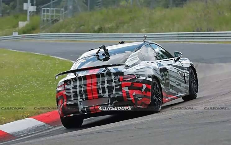 超大尾翼非常抢镜 小米SU7 V8S赛道版最新预告_搜狐汽车_搜狐网