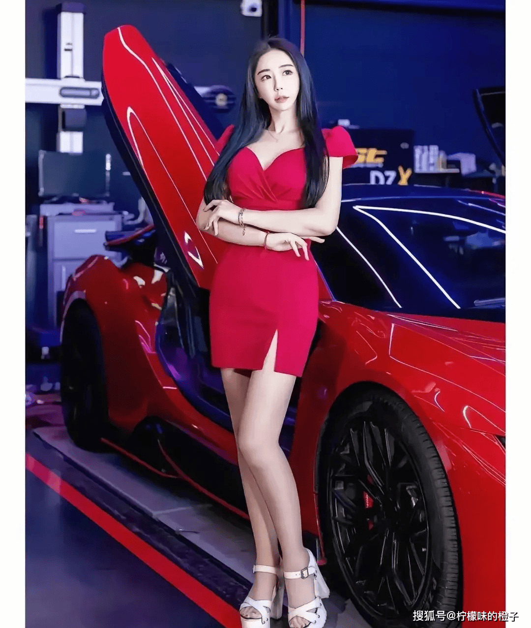 “这谁受的了”韩国顶级车模kim_haum！逆天童颜+完美腰臀！_搜狐汽车_搜狐网