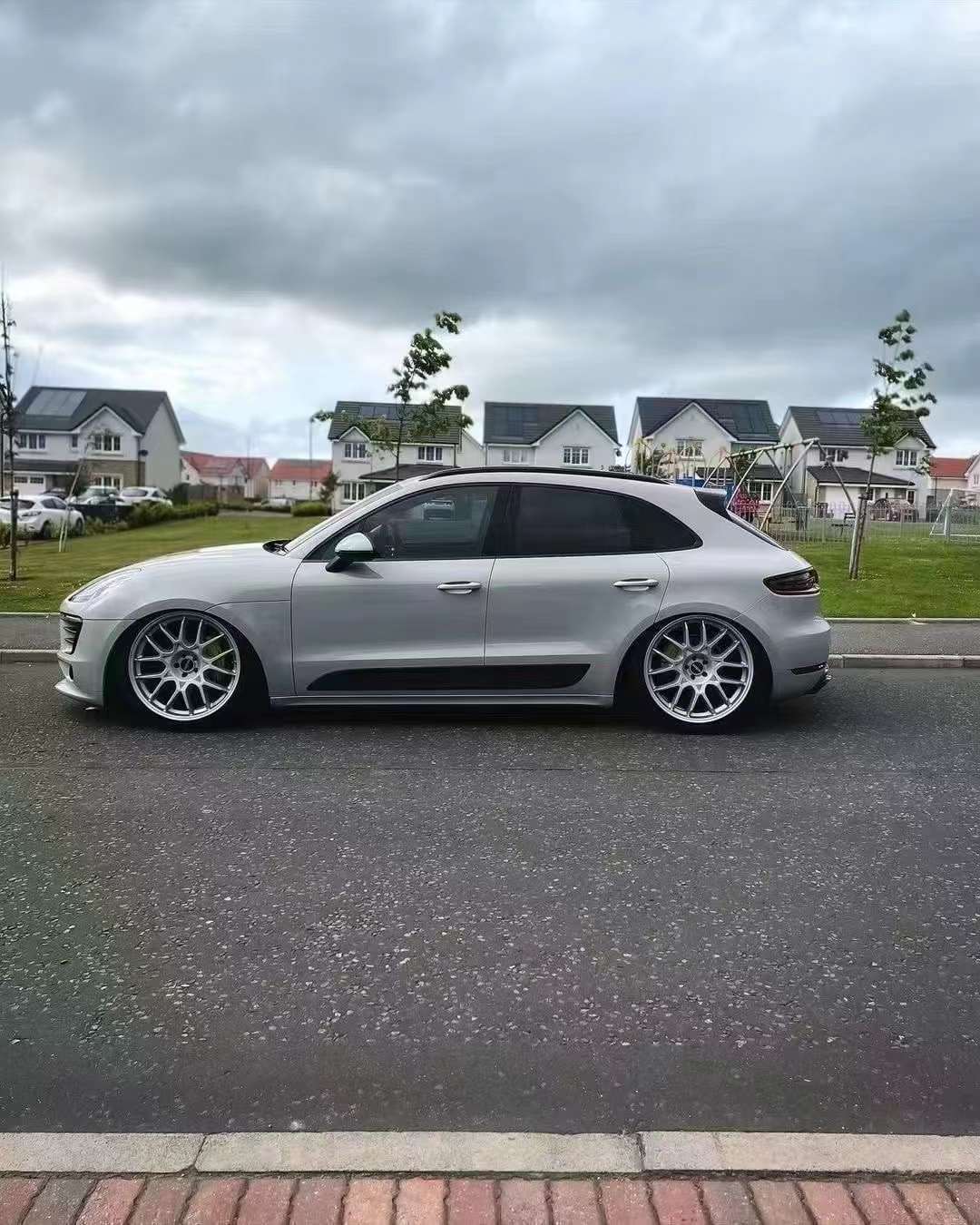 保时捷 Macan 的华丽蜕变，airbft 气动避震点燃激情之旅_搜狐汽车_搜狐网