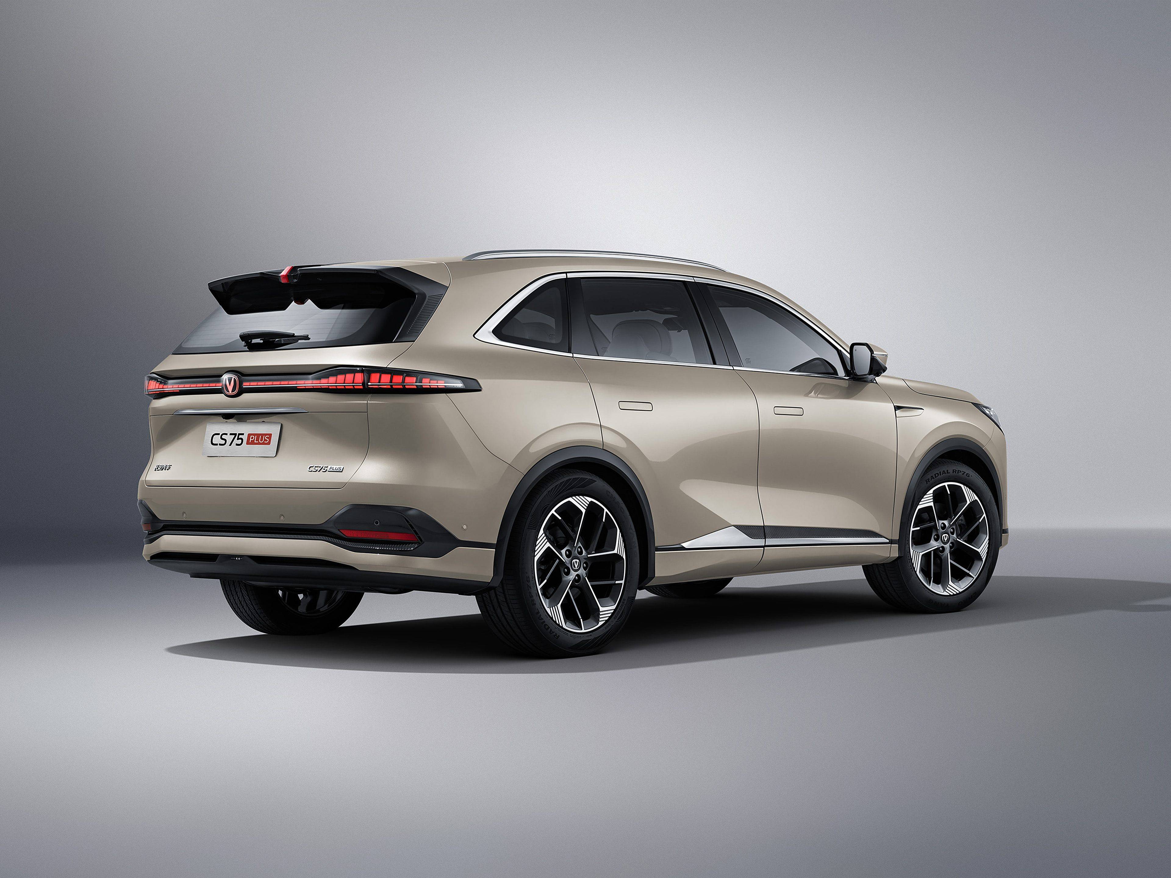 先享价12.99万元，全新长安CS75 PLUS公布价格，能继续月销破万吗_搜狐汽车_搜狐网