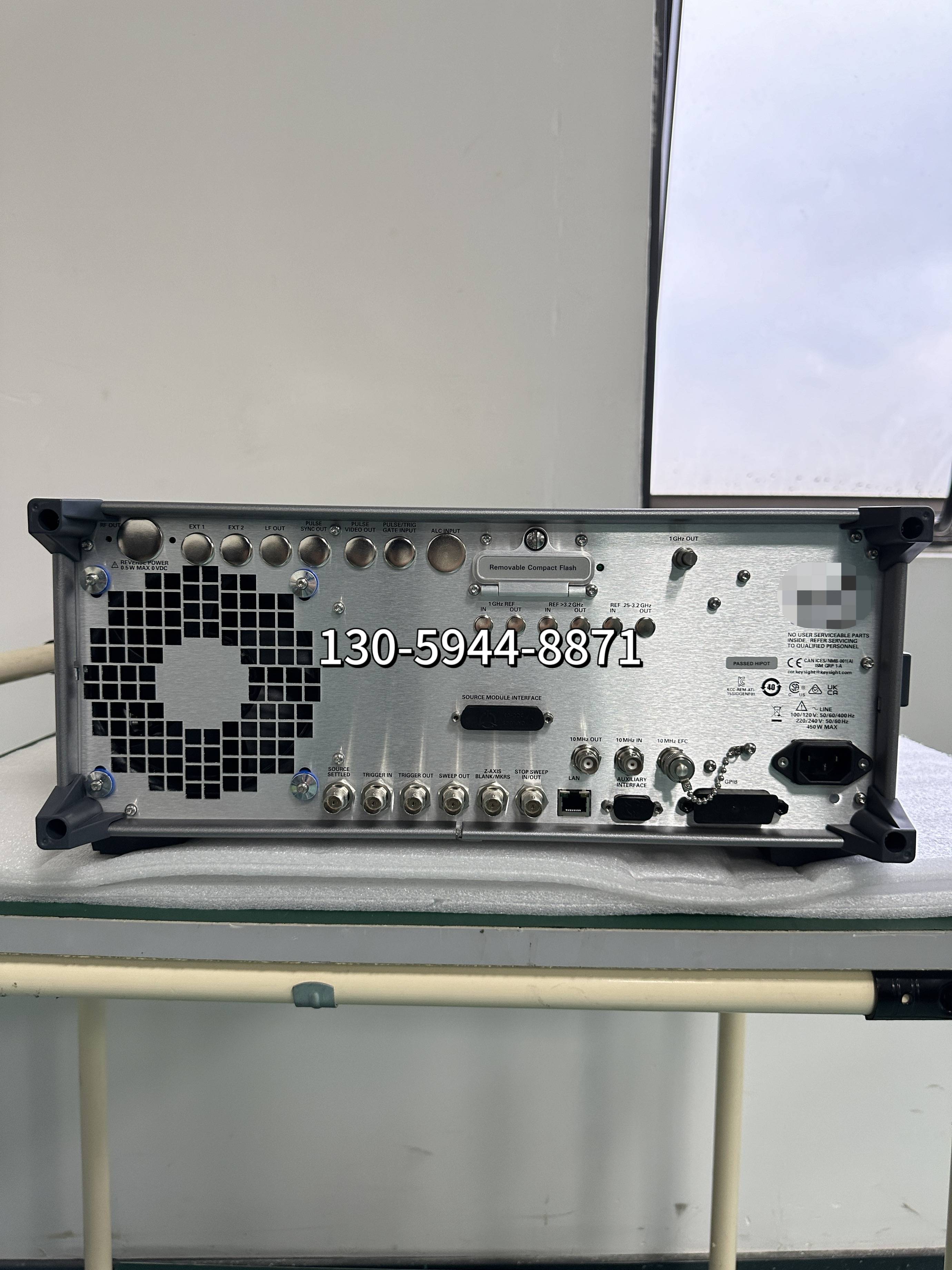 Keysight是德科技 E8257D 信号发生器_的测试_dBc_频率