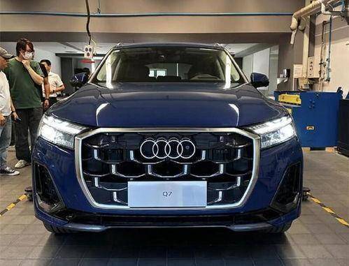 2025款奥迪Q7换新颜，扁平车标能否助其超越宝马X5和奔驰GLC？_搜狐汽车_搜狐网