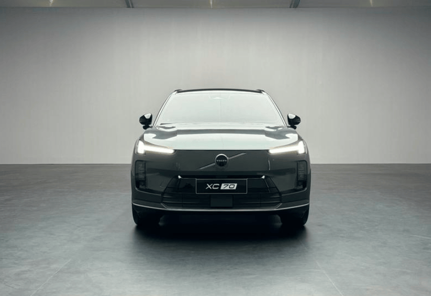 全新沃尔沃XC70实车亮相：预计为中大型SUV，纯电续航超200公里_搜狐汽车_搜狐网