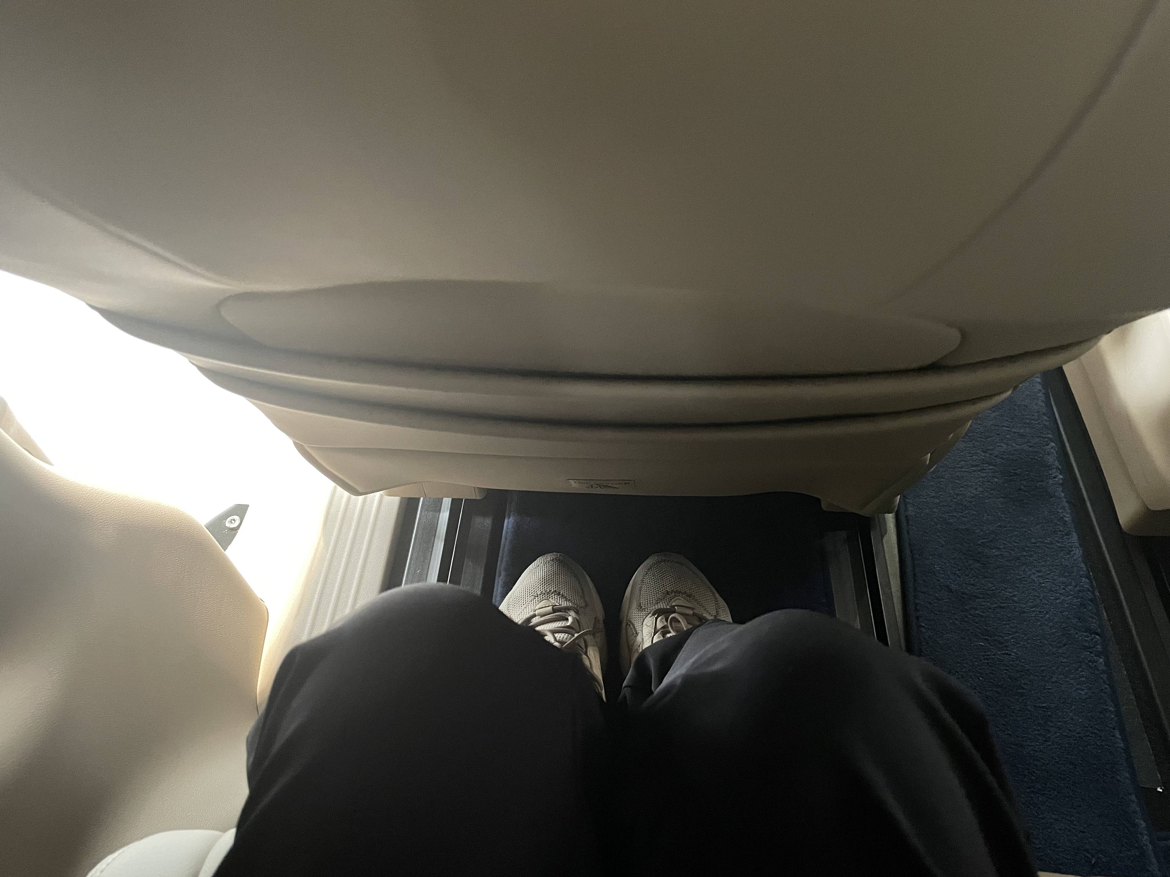 22.99万元的全新别克GL8陆上公务舱值不值？到店一探究竟_搜狐汽车_搜狐网