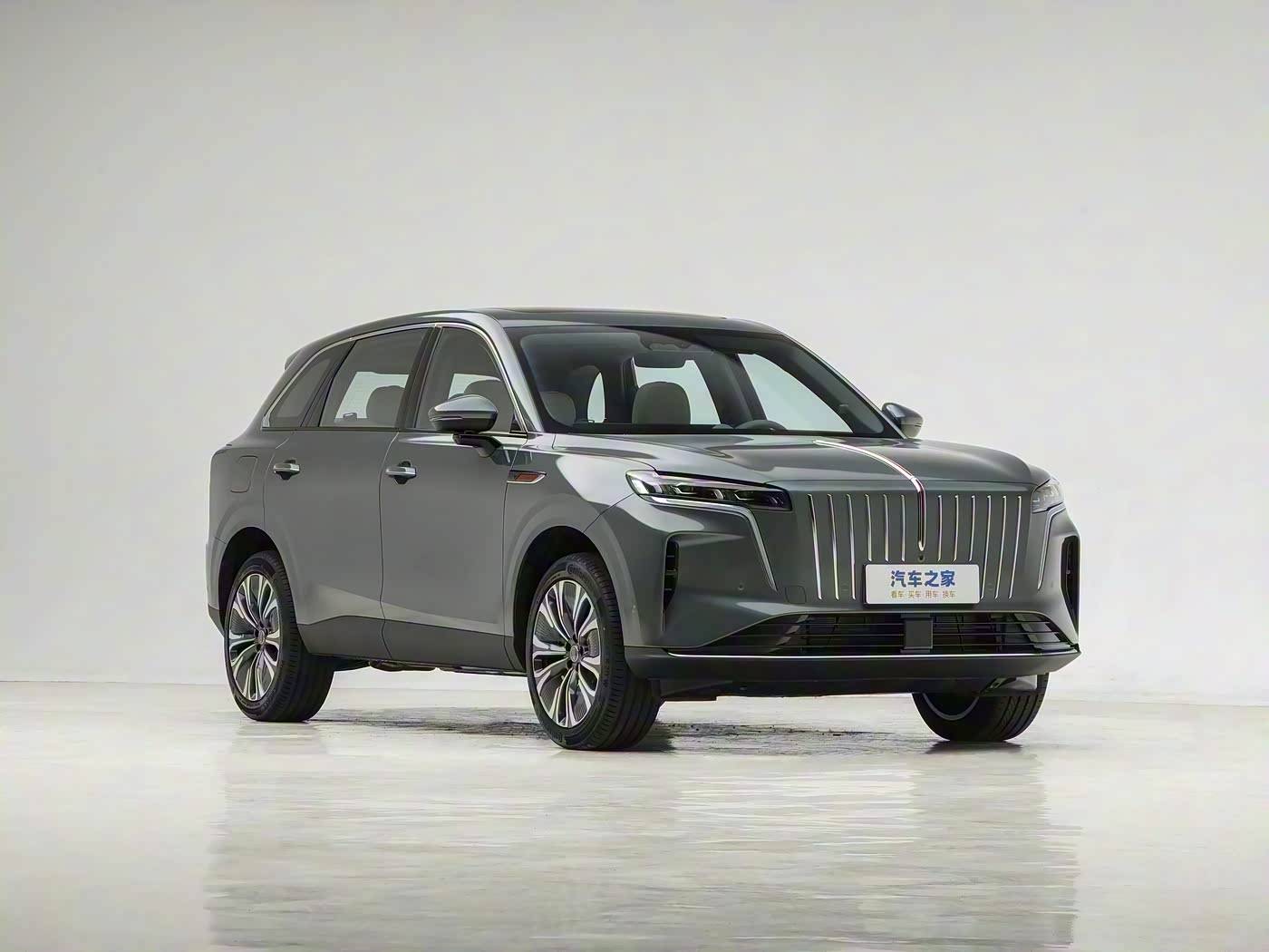 定价多少能接受？红旗HS6 PHEV实车亮相，纯电续航最高205公里_搜狐汽车_搜狐网