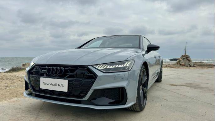 综合舒适与运动，全新上汽奥迪A7L轻体验_搜狐汽车_搜狐网