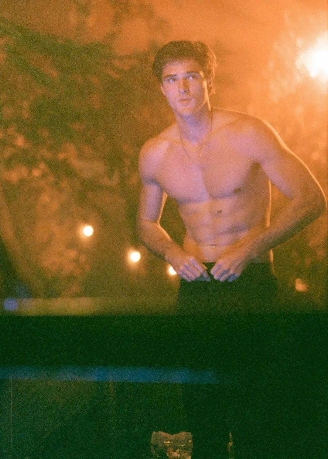 Jacob Elordi 没兴趣演什么超人！_超级英雄_雅各布·艾洛蒂_一线