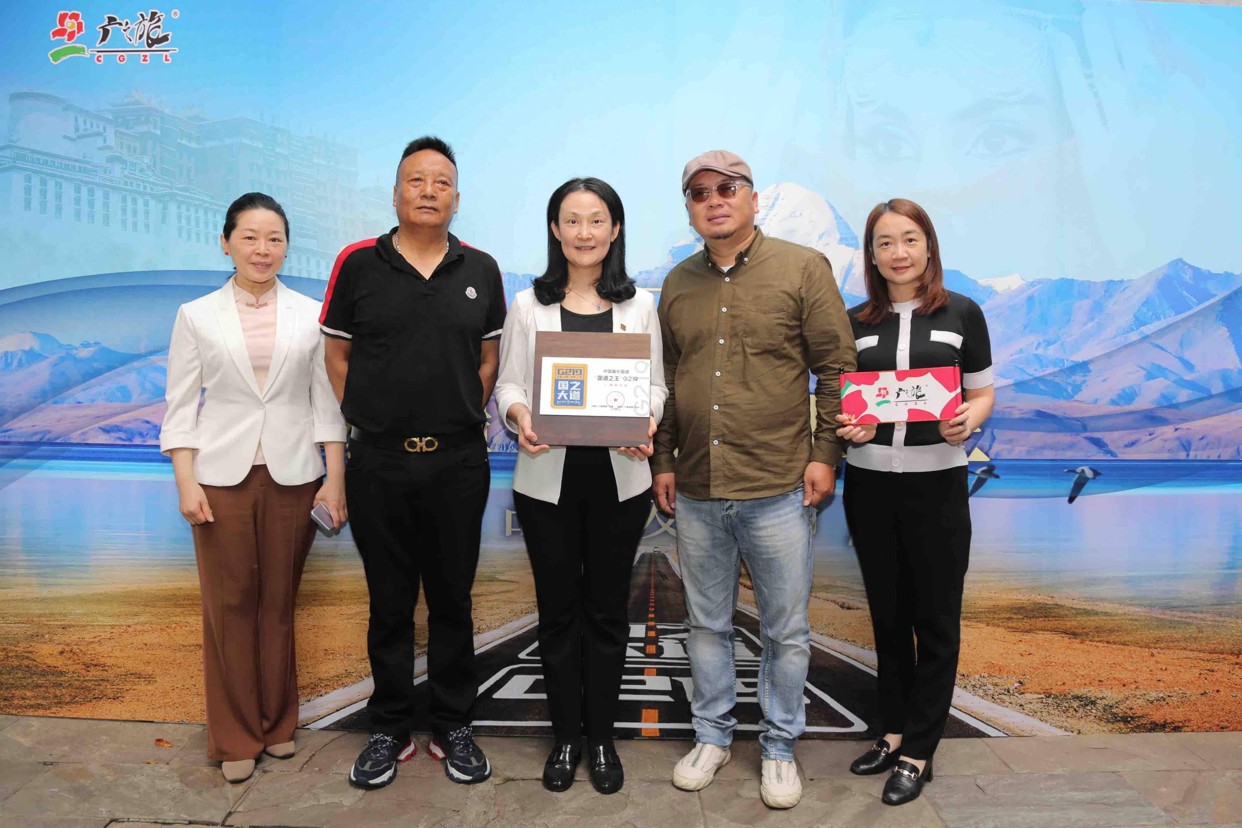 豪！西藏游新品亮相，79999元/人打造国内游“天花板”_旅游_游客_拉萨