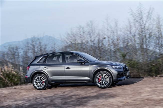 成都车展前瞻：奥迪Q5L以科技豪华重塑SUV新境界_搜狐汽车_搜狐网