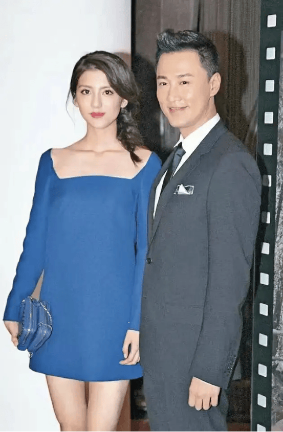 TVB前小生老婆社交平台大晒性感美照，却被网民指太丑，又学吴千语_张馨月_林峯_留言