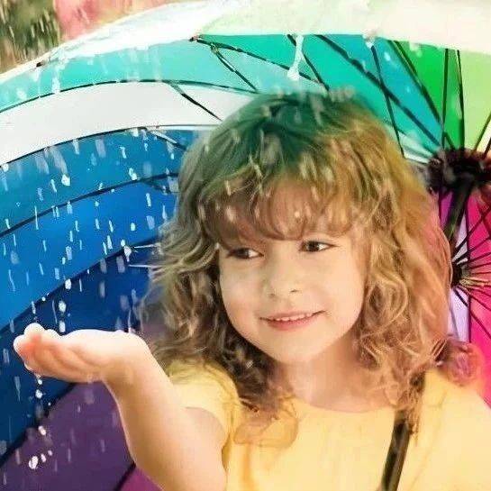 记住 “小雨” 才不是 Small Rain ， “大雨” 也不是 Big Rain ！ 正确说法是这样的！_heavy_英语_rain