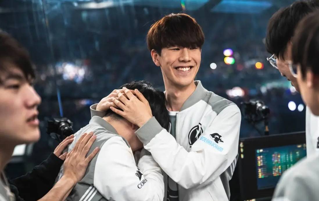 传奇杯S2败者组巅峰对决：Puff队VS小乐言队，谁将逆袭进军决赛？_比赛_队伍_选手