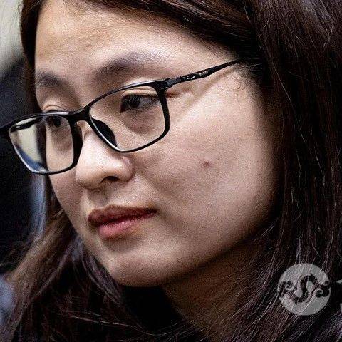 郭华萍贪污案开庭，看到4名证人，她的律师慌了！_网友_税务_布拉