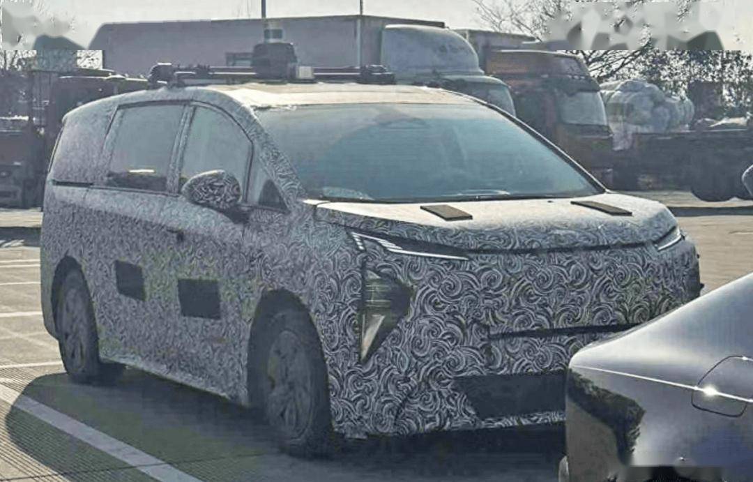 别克GL8纯电版亮相，能否在新能源MPV赛道上重夺冠军宝座？_搜狐汽车_搜狐网