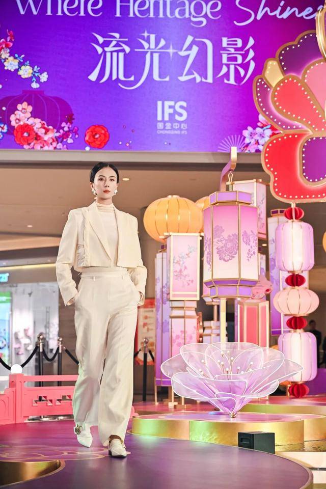 中国非遗花灯里的时尚密码，你get了吗？_重庆_秀山_InStyle