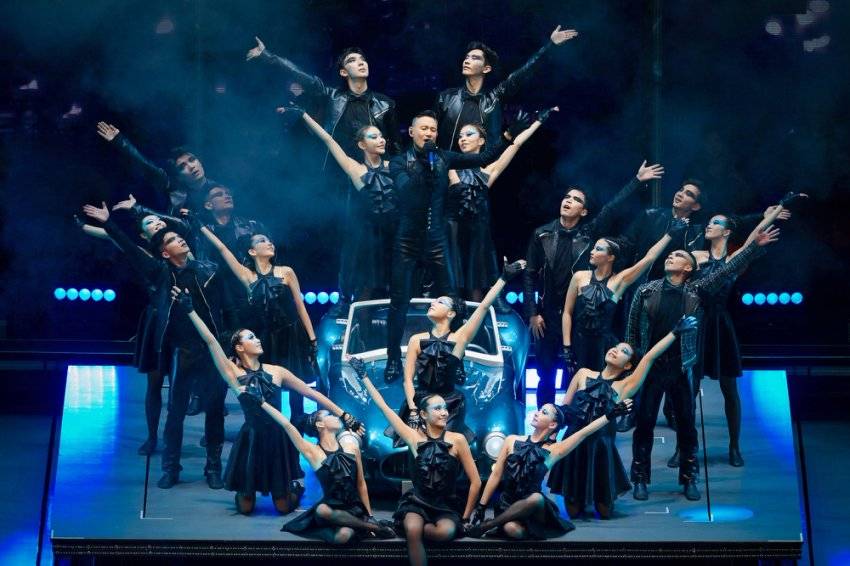 1000场！“歌神”张学友创造华语歌手个人巡回演唱会场次新纪录_音乐界_环球_历程