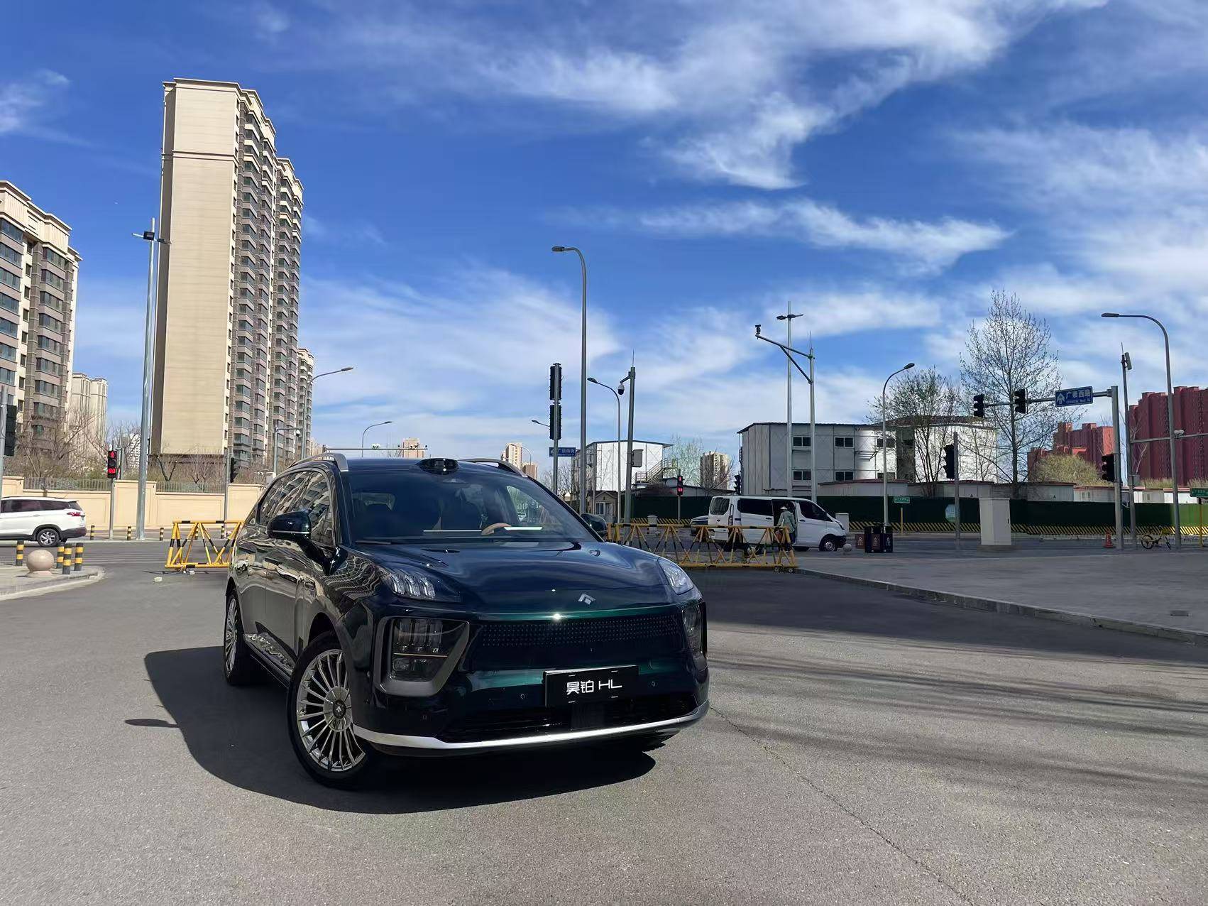 昊铂HL旗舰SUV预售，挑战问界M8与理想L8，配置与体验能否胜出？_搜狐汽车_搜狐网