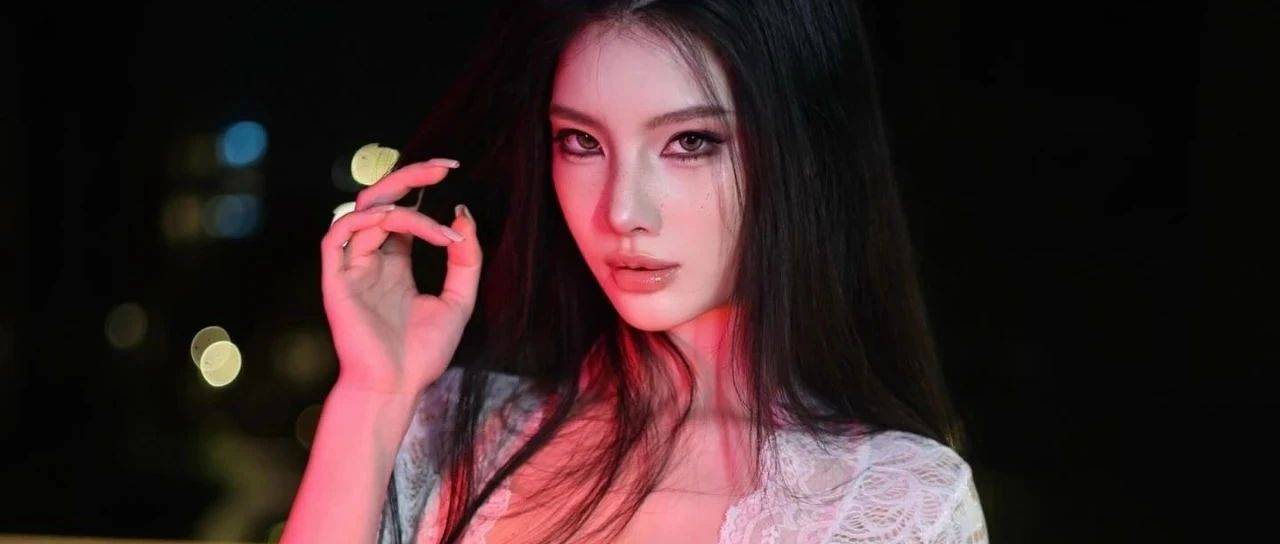 xhs网美miisu，眼神拉丝了！