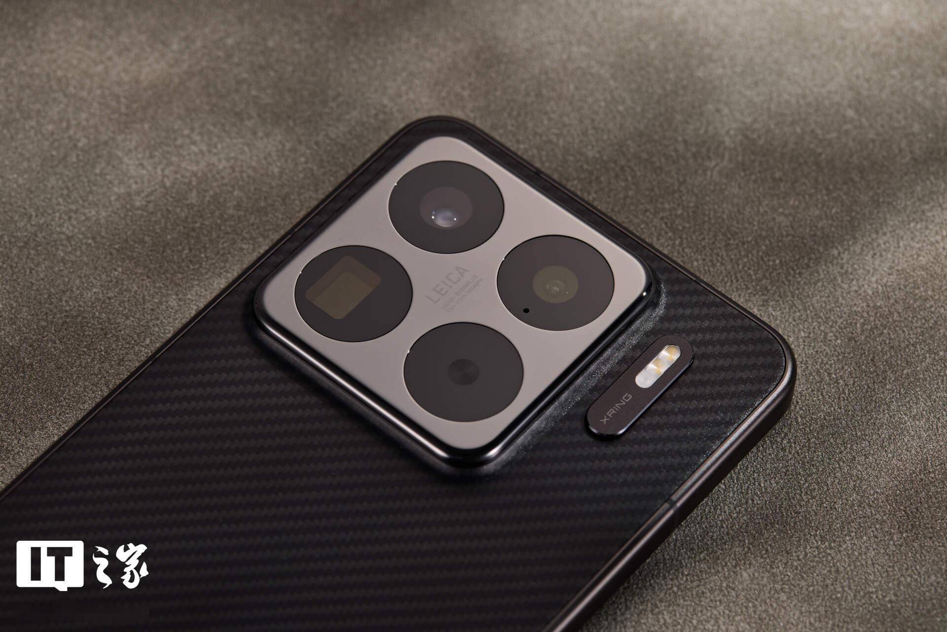 小米15S Pro实拍：玄戒O1 3nm SoC加持，米粉献礼新旗舰亮相！_手机_设计_芯片