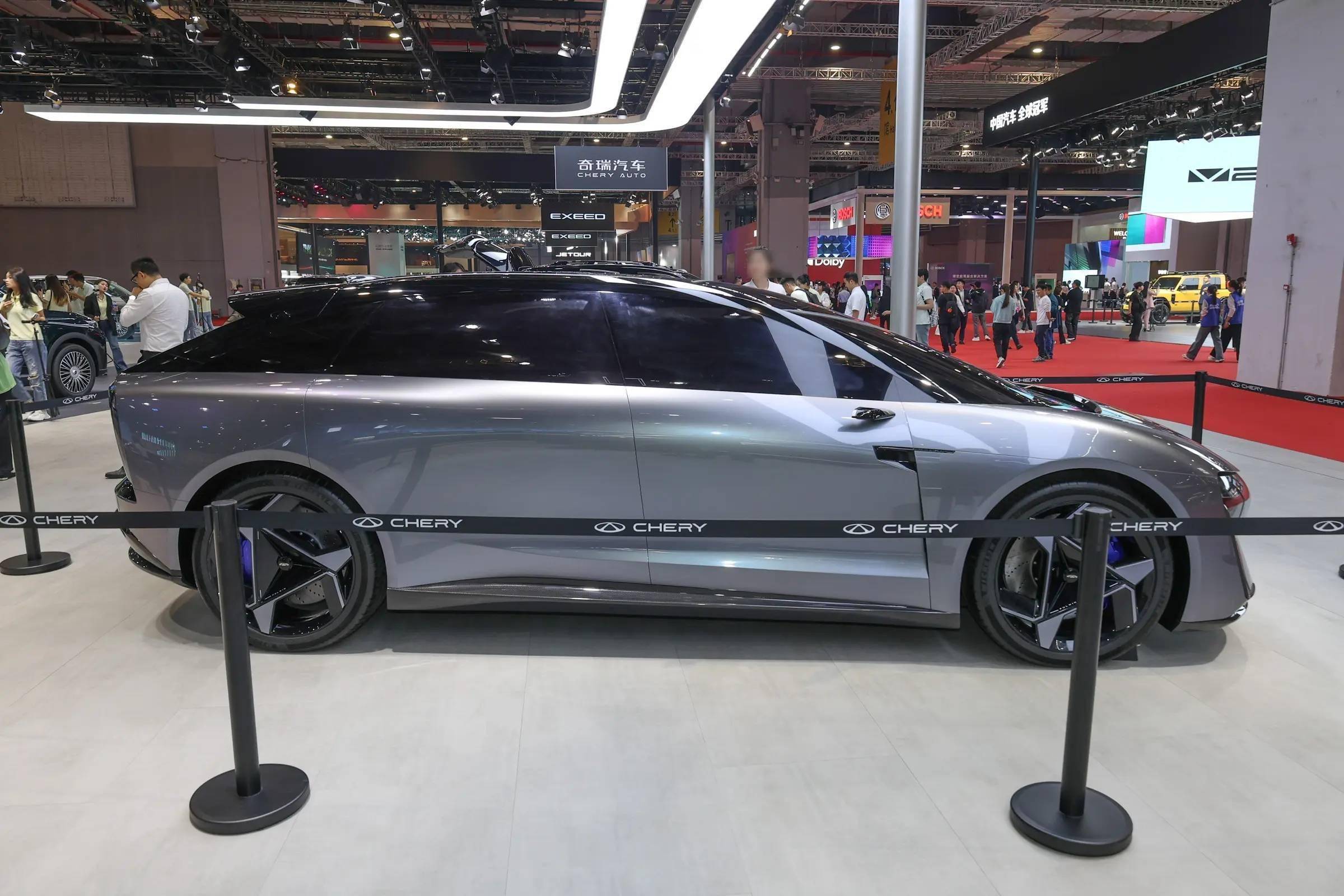 奇瑞发力！首款固态电池车亮相，零下30度续航1500km，2026年上市_搜狐汽车_搜狐网