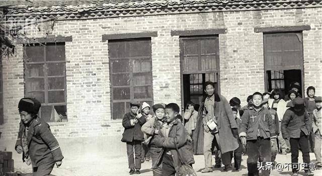 生产队时期晚上：让人脸红的夜生活 - 精品论坛