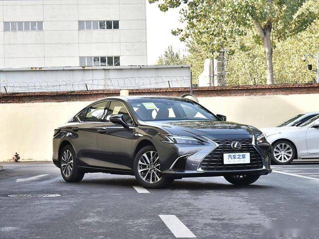 售价31.27万元/采用哑光漆面保护膜 雷克萨斯ES200特别版正式上市_搜狐汽车_搜狐网